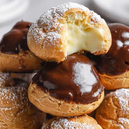 Eclairs, Choux & Cream Puff Masterclass – Le Dolci